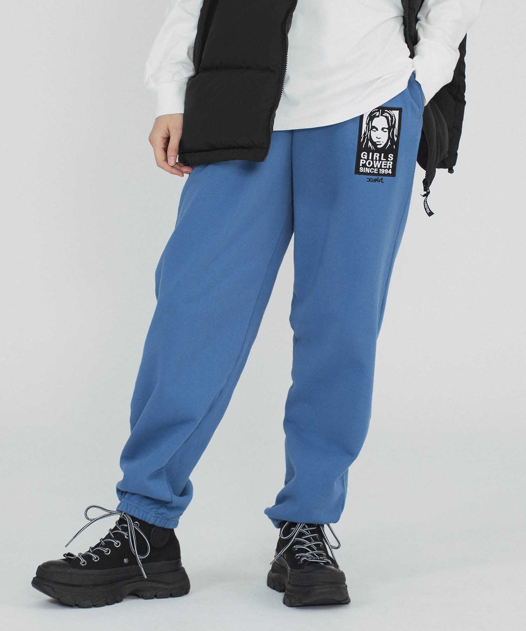 X-girl US Official Site - "Real Girls' Clothing" Since 1994